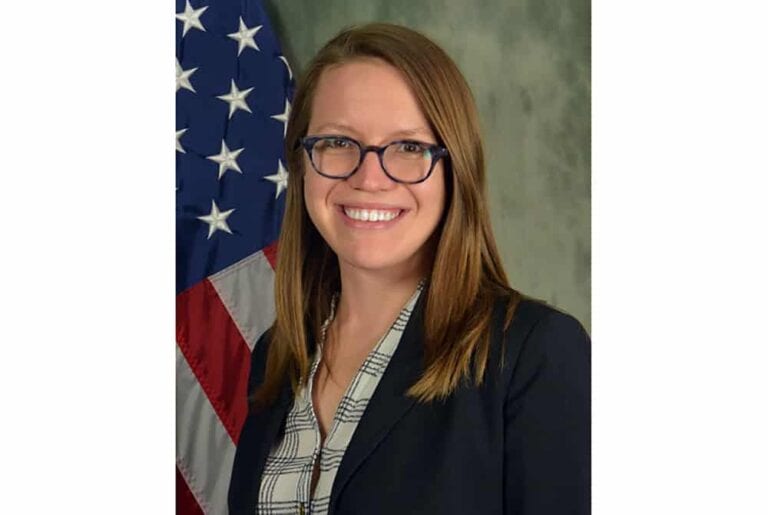 Volunteer spotlight: Lisa Rueschhoff - The American Ceramic Society